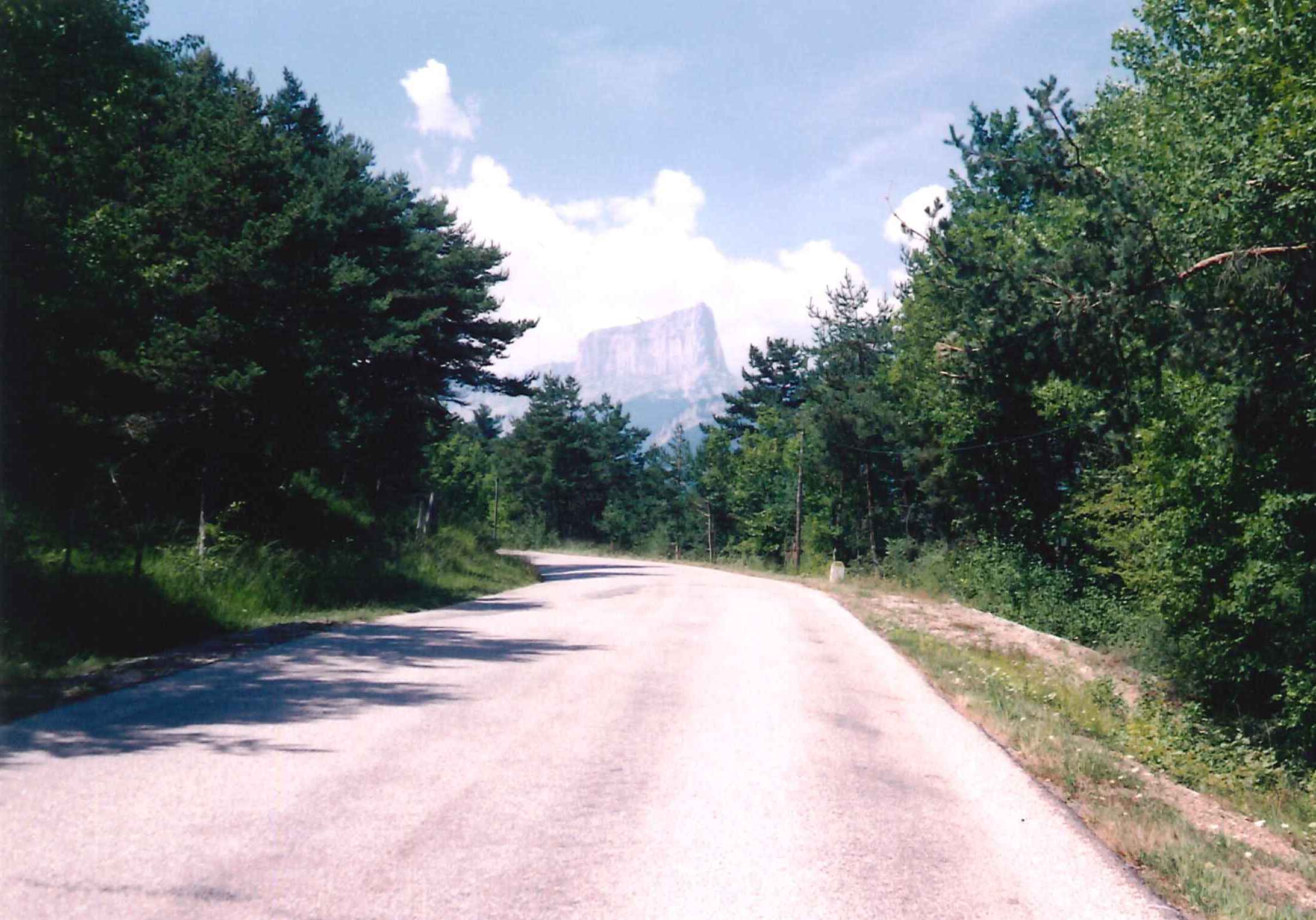 Again, with better view to Mont Aiguille